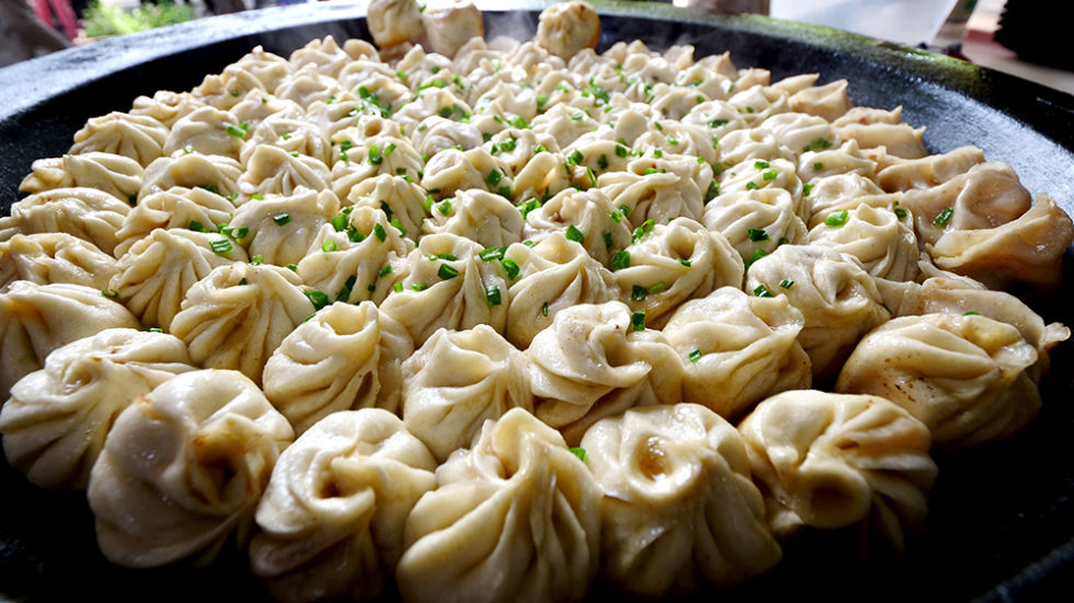 Top 10 Things to See and Eat in Hangzhou, China - David's Been Here