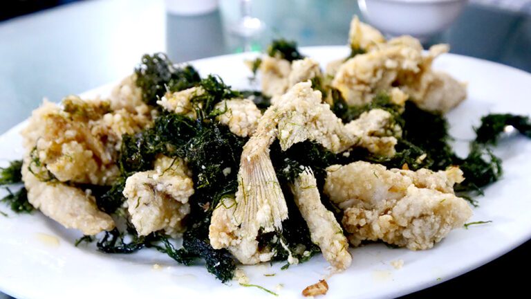 25 Chinese Dishes You Must Eat in Shanghai, China - David's Been Here