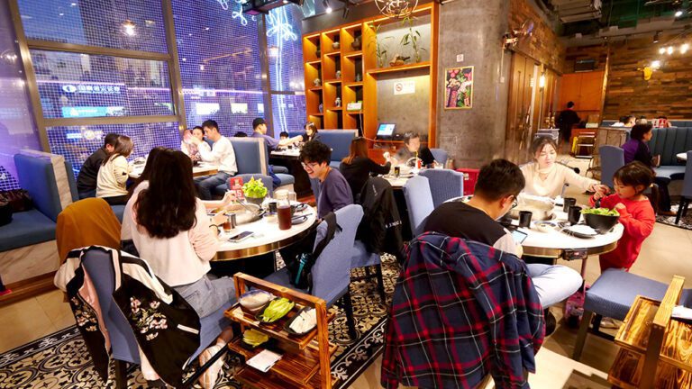 25 Chinese Dishes You Must Eat in Shanghai, China - David's Been Here