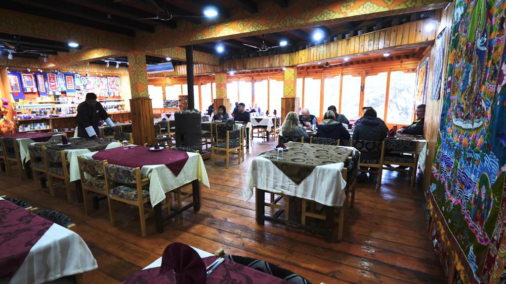 VIDEO: Traditional Bhutanese Food Tour - Momos, Butter Tea & Squash ...