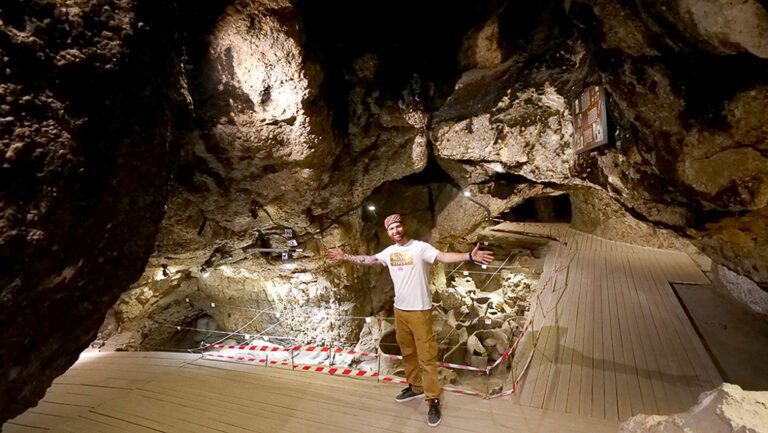 5 Things You Must Do in Areni, Armenia - David's Been Here